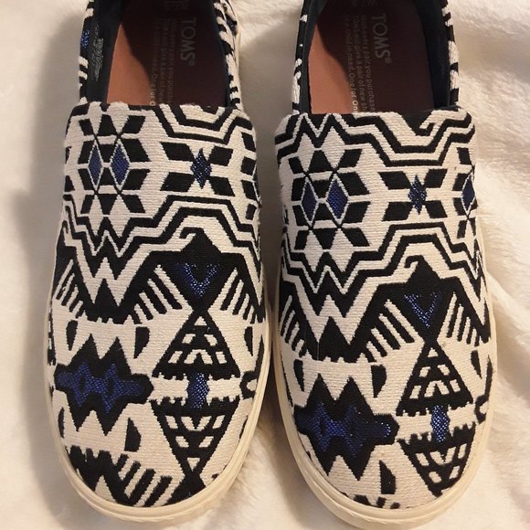 Toms | Shoes | Toms Aztec Blue And Cream Slip On Shoes | Poshmark